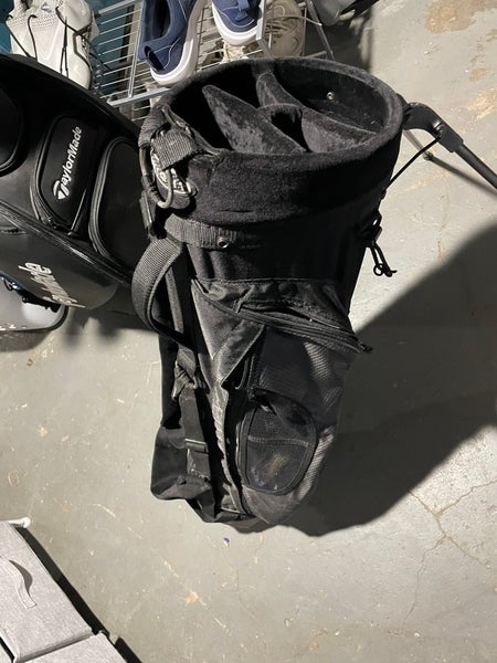 Knight Golf Bag | SidelineSwap | Buy and Sell on SidelineSwap