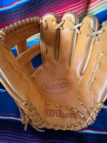 Wilson A2000 EL3 Infield 11.75" Baseball Glove | SidelineSwap | Buy and ...
