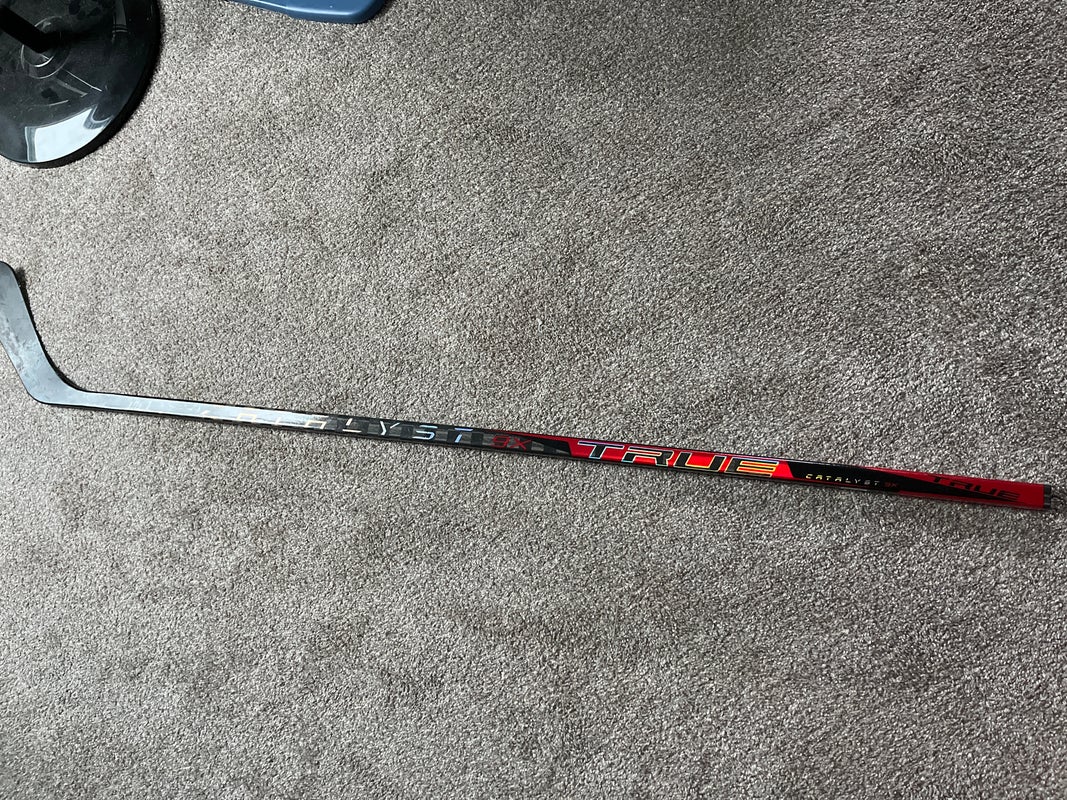 Used Intermediate True Catalyst 9X Right Hockey Stick Pro Stock ...