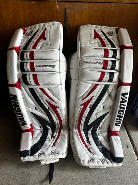 32" Regular Velocity V4 Goalie Full Set | SidelineSwap | Buy and Sell ...