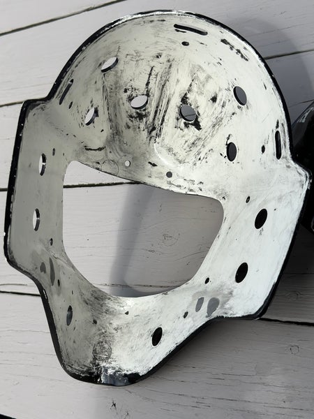 Vintage Itech 950 Goalie Mask | SidelineSwap | Buy and Sell on SidelineSwap