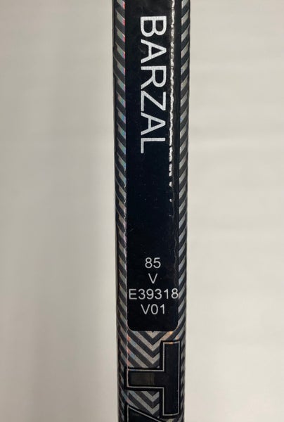 CCM TACKS ASV PRO RH PRO STOCK STICK GRIP 85 FLEX P71 BARZAL ISLANDERS ...