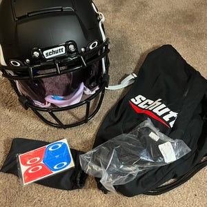 Schutt F7 LX1 Helmet 2022 with Face Mask and upgraded chin strap, Youth ...