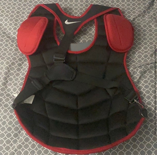 New Nike Catcher's Chest Protector 17’ | SidelineSwap | Buy and Sell on ...