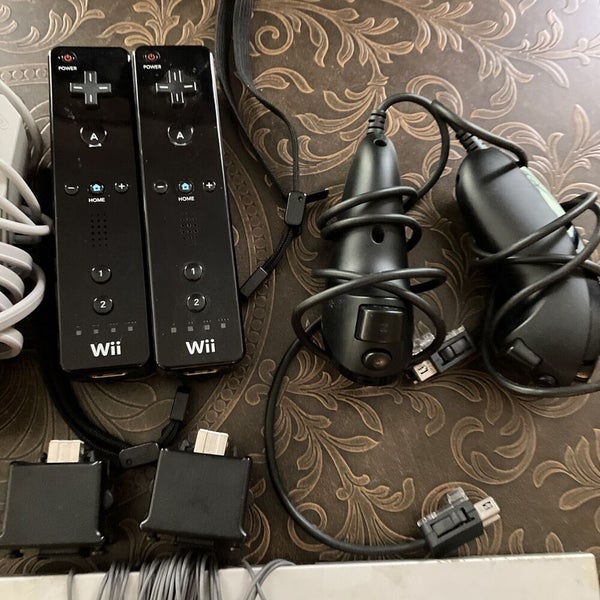 Wii 2 Console With Controllers