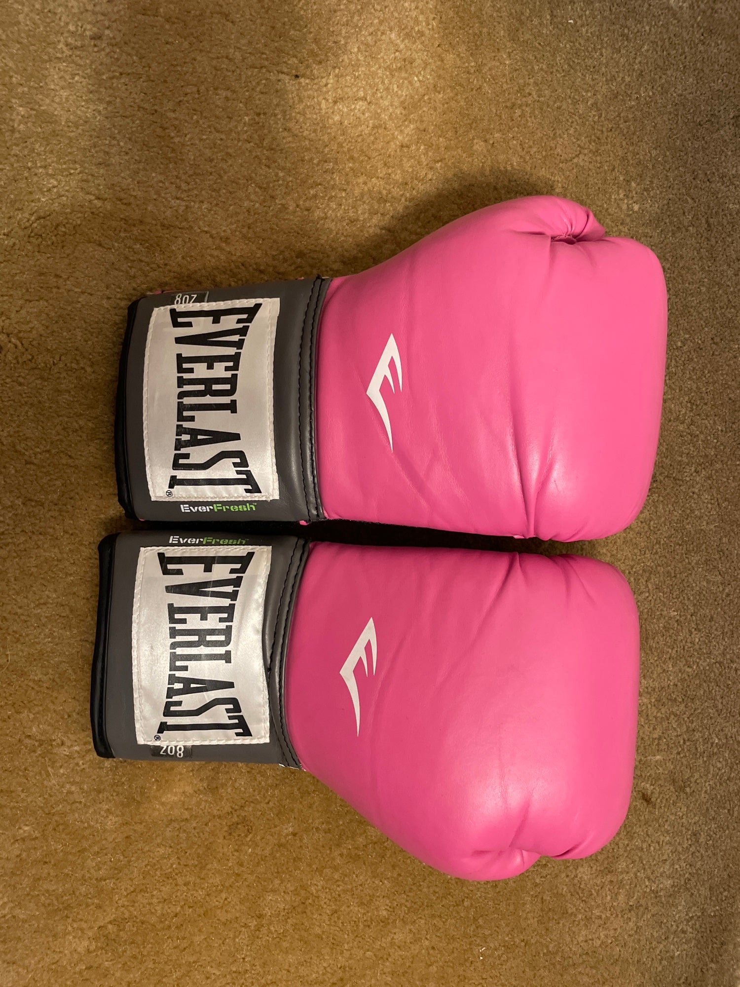 Everlast Pink Boxing Gloves