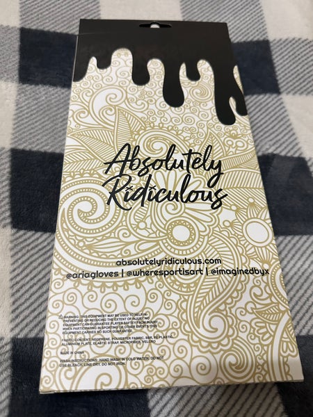 Aria Lambo Ice Cream Sliding Mitt | SidelineSwap | Buy and Sell on ...