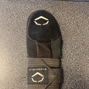 Black New Adult EvoShield Sliding Mitt | SidelineSwap