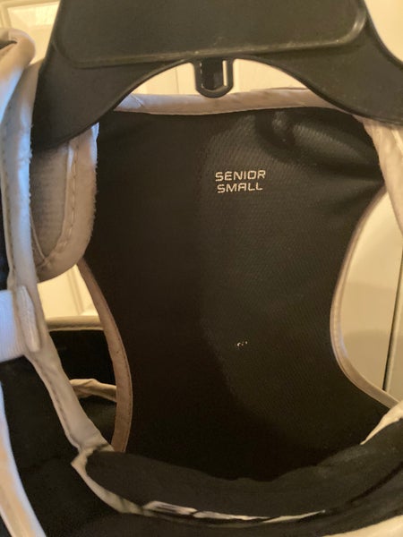 Small Bauer Reactor 9000 Goalie Chest Protector | SidelineSwap | Buy ...