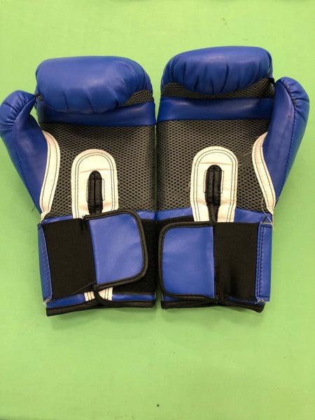 Used Everlast EverFresh 12 OZ. Boxing Sparring Gloves | SidelineSwap ...