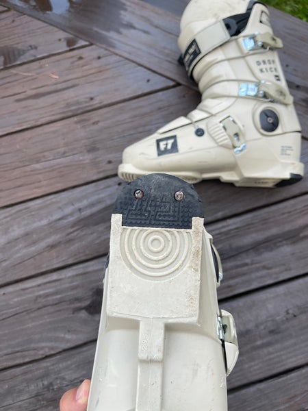 2022 Full Tilt Drop Kick Pro Ski Boots | SidelineSwap | Buy and Sell on ...