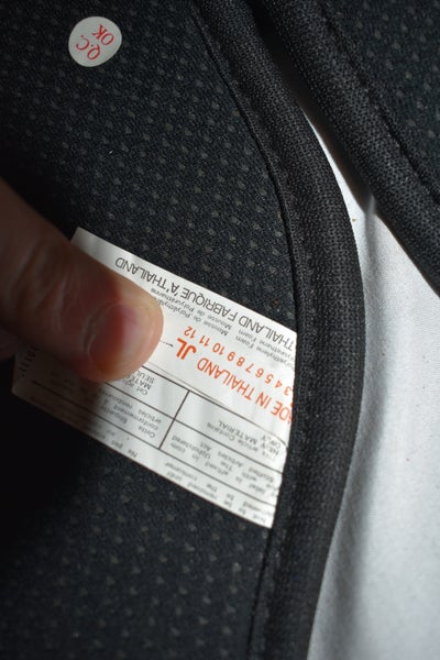 Vic Terminator 250 Hockey Shoulder Pad, Junior Large | SidelineSwap ...