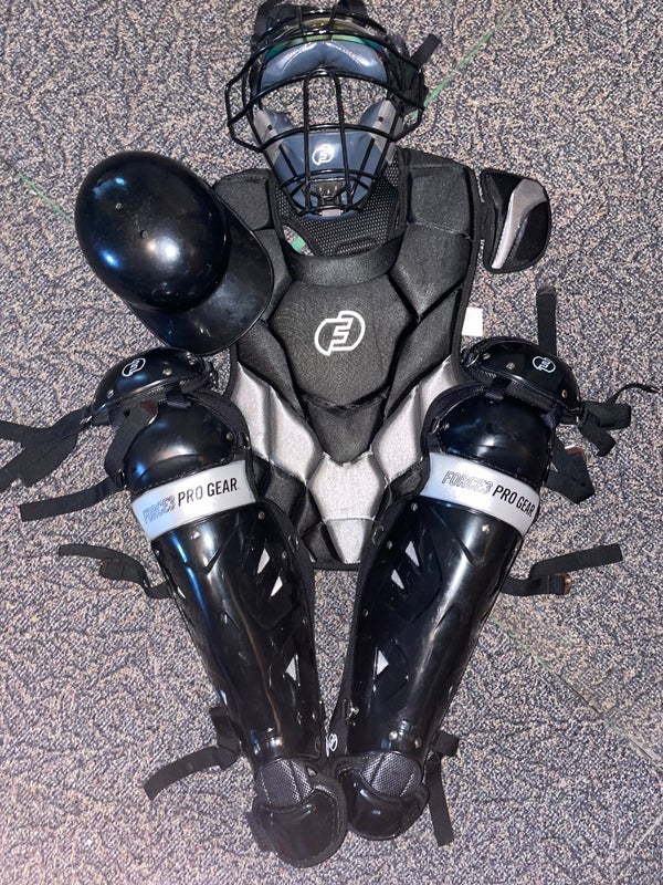 Force 3 catchers gear | SidelineSwap