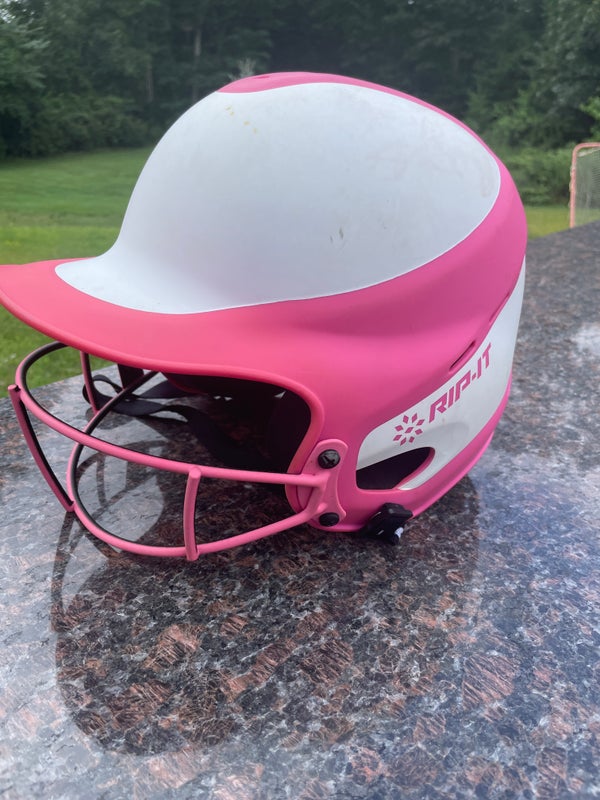 Used Small / Medium Rip It Batting Helmet | SidelineSwap
