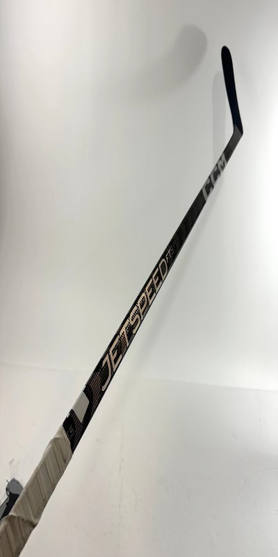 Used Left Handed CCM Jetspeed FT5 Pro | P92M Curve | 75 Flex | Grip ...