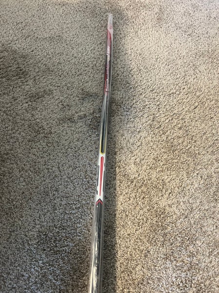 Senior Left Hand P28 Stallion HPR2 Hockey Stick | SidelineSwap | Buy ...