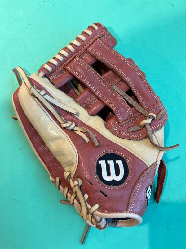 Left Hand Throw Baseball Gloves & Mitts | New and Used on SidelineSwap