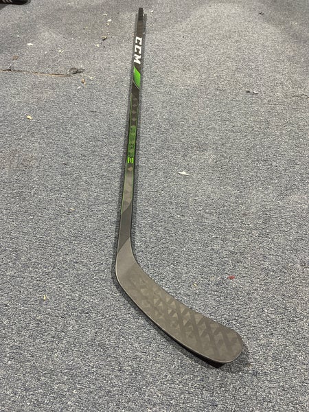 New CCM Trigger 4 PRO Pro Stock Stick Bourque LH-85Flex- mid Curve ...