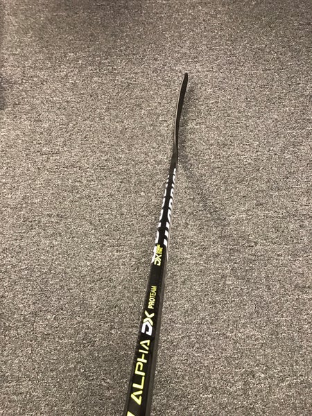 Senior New Left Hand Warrior Alpha DX Pro Team Hockey Stick W01 / 75 ...