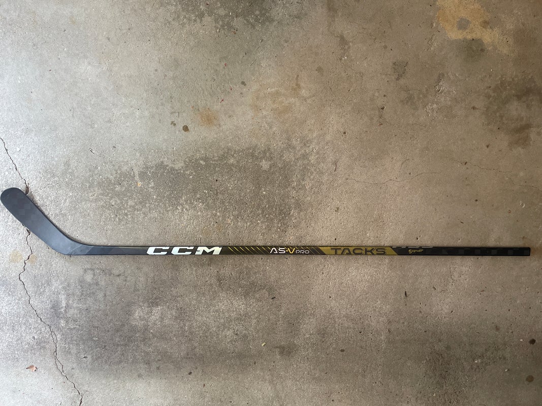 Used Senior CCM Super Tacks Right Hockey Stick Pro Stock Kessel ...
