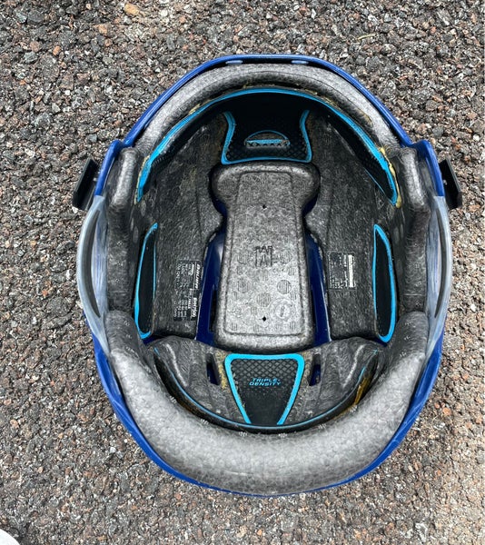 Used Youth Bauer 7500 Helmet | SidelineSwap | Buy and Sell on SidelineSwap