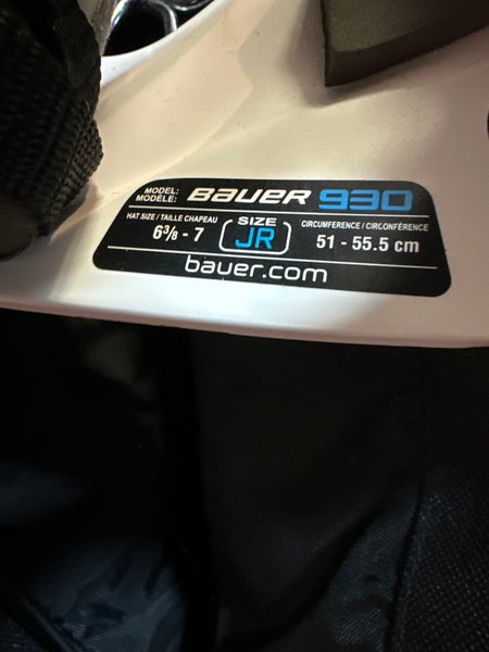 Bauer 930 Junior Goalie Mask | SidelineSwap | Buy and Sell on SidelineSwap