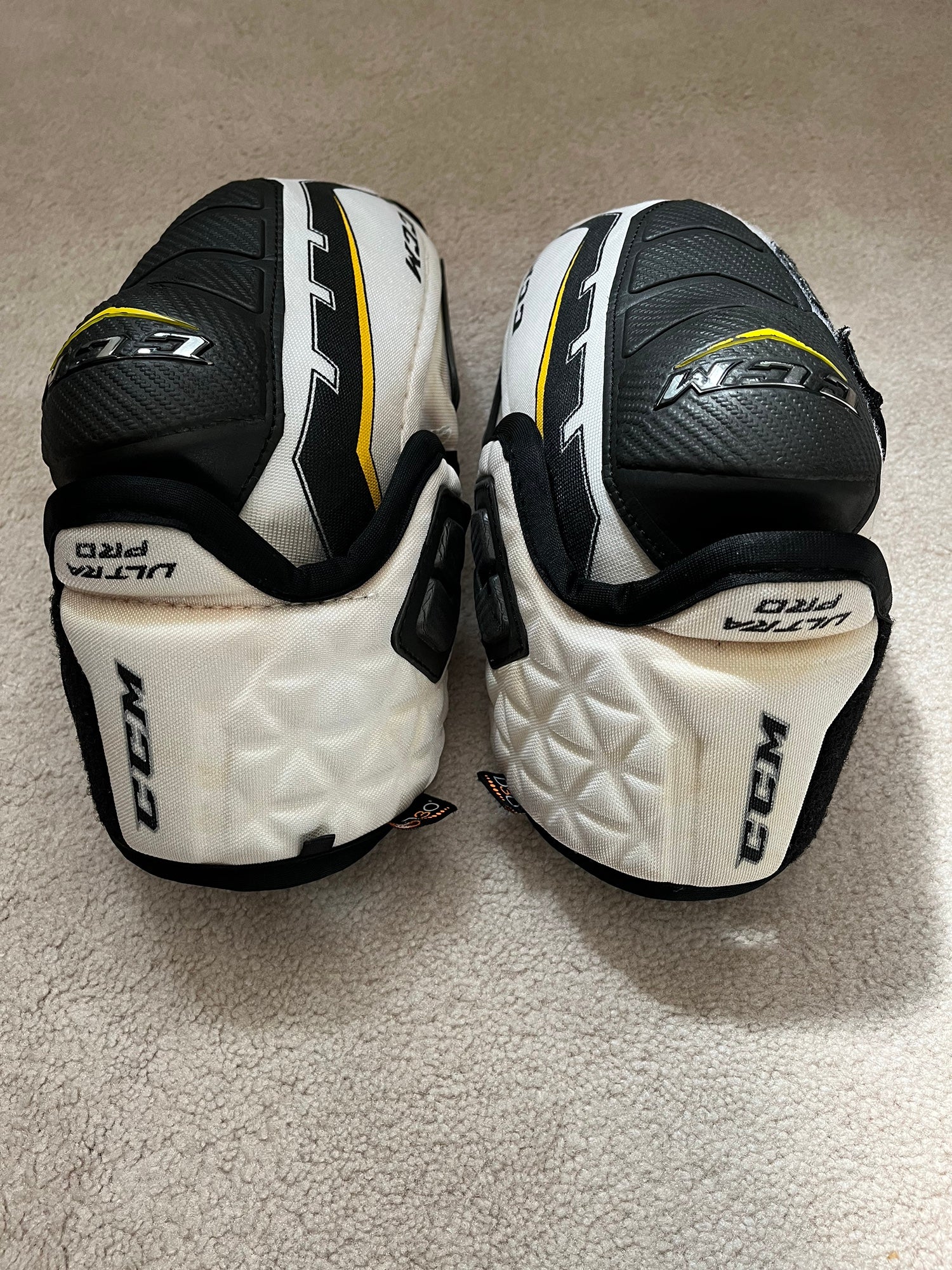 Used Medium CCM Pro Stock Ultra Tacks Elbow Pads | SidelineSwap