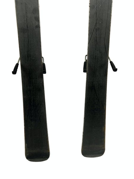 Used Defiance Flash Junior 110 Cm Downhill Ski Combo | SidelineSwap ...