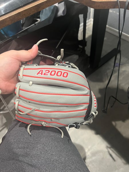 Infield 11.75" A2000 Baseball Glove | SidelineSwap | Buy and Sell on ...