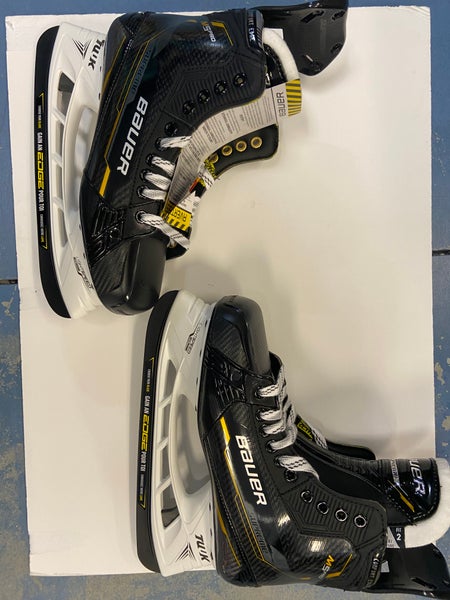 Senior New Bauer Supreme M5 Pro Hockey Skates Regular Width Size 9 ...
