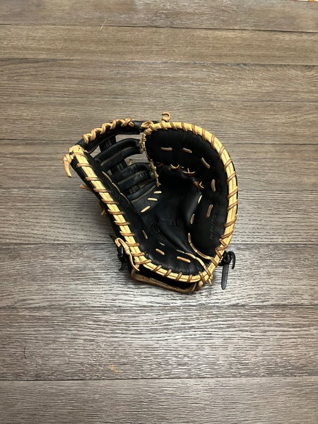 Rawlings Gold Glove Elite 13” First Base Mitt | SidelineSwap | Buy and Sell on SidelineSwap