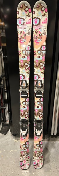 Girls Roxy 130 Skis | SidelineSwap | Buy and Sell on SidelineSwap