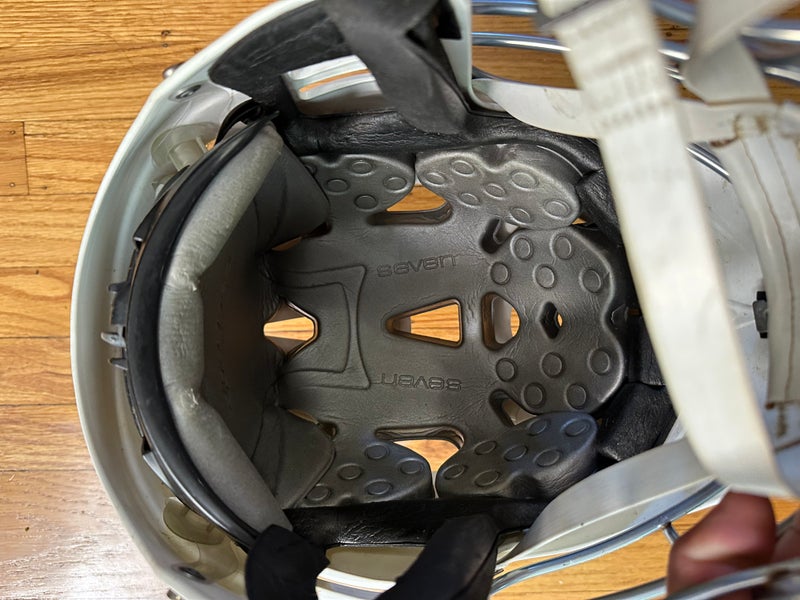 Cascade CPX-R helmet | SidelineSwap | Buy and Sell on SidelineSwap