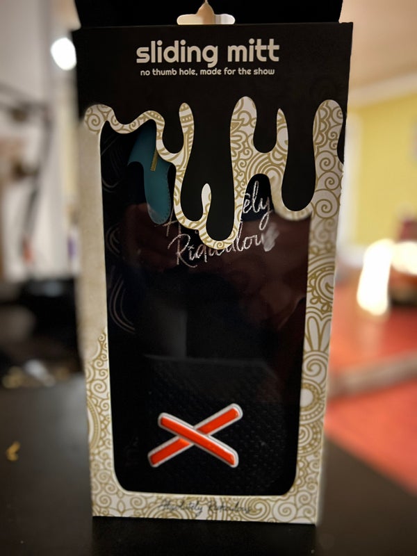 Absolutely Ridiculous Sliding Mitt Vegas Gold | SidelineSwap