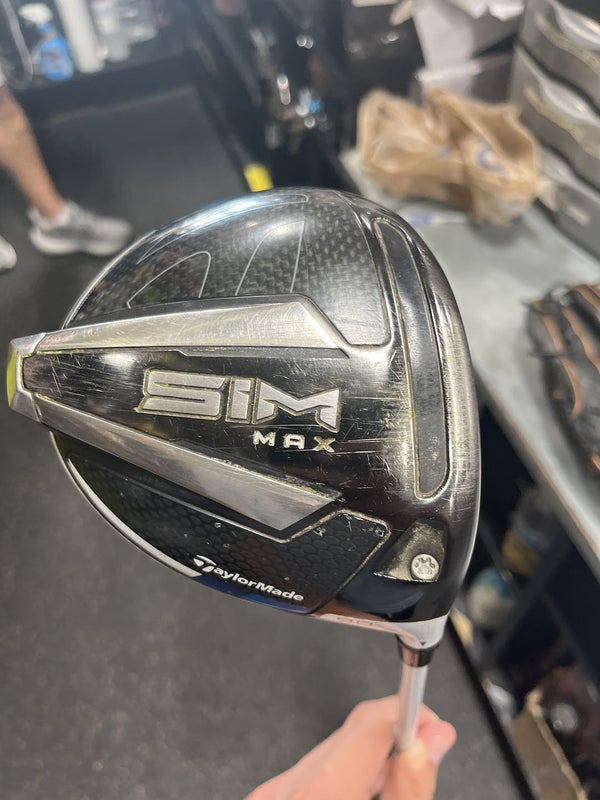 Used Taylormade Sim 2 Regular Flex Graphite Shaft Drivers | SidelineSwap
