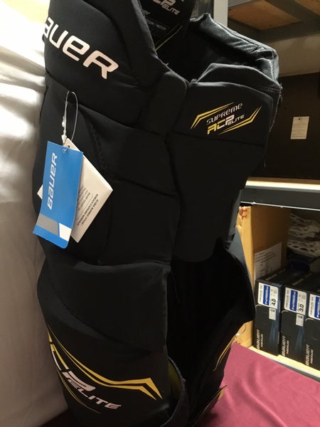 New Large Bauer Supreme ACP Elite Girdle | SidelineSwap | Buy and Sell on SidelineSwap
