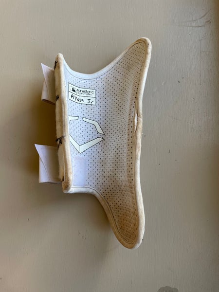 Used EvoShield Shin Guards Leg guard | SidelineSwap | Buy and Sell on ...