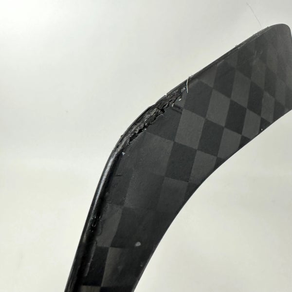 Damaged Left Handed Red Bauer Hyperlite 2 | 65 Flex | Benn Curve | Grip ...