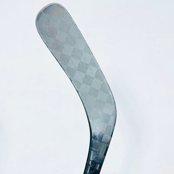 New Custom Red Bauer Vapor Hyperlite 2 Hockey Stick-LH-82 Flex-P71-Grip ...