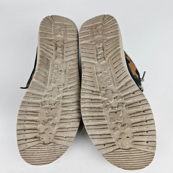 Youth Hey Dude Wally Sox Army Camo Women Size 7 Youth Size 6 Slip On ...