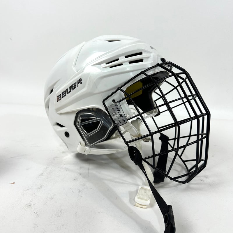 Bauer helmet White | SidelineSwap