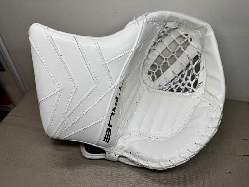 New Regular True Catalyst 9x3 - 590 Break | SidelineSwap | Buy and Sell ...