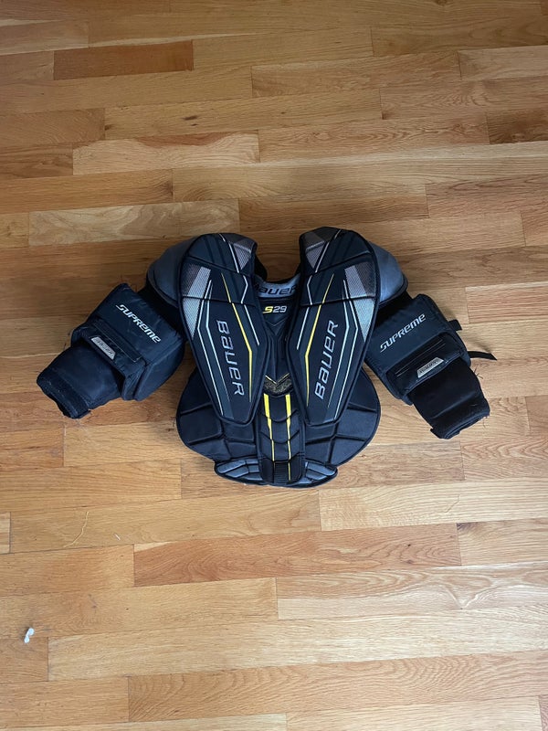 Used Small Bauer Reactor 7000 Goalie Chest Protector | SidelineSwap