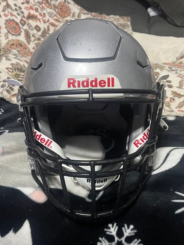 Adult Used Medium Riddell SpeedFlex Helmet | SidelineSwap