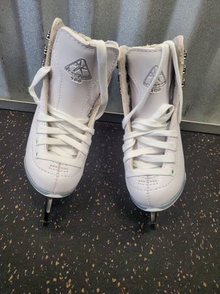 New Jackson 150 Figure Skates Size Kid 13 | SidelineSwap | Buy and Sell ...