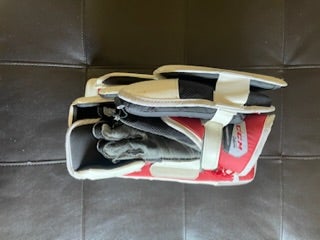 CCM Extreme Flex 400 Goalie Blocker | SidelineSwap | Buy and Sell on ...