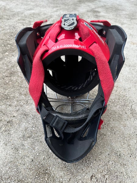 Senior Bauer Profile 1400 Marvel Spider-Man Goalie Mask | SidelineSwap ...