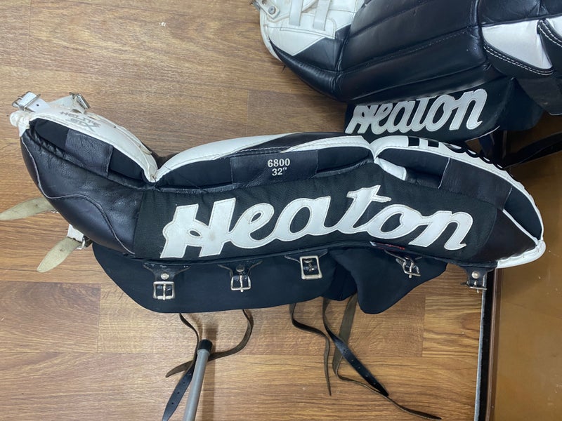 Rare 32” Heaton 6800 Sr Pro leg pads Minty | SidelineSwap | Buy and ...
