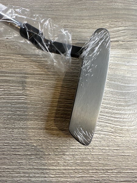 *NEW* Women’s Callaway Strata Putter | SidelineSwap | Buy and Sell on ...