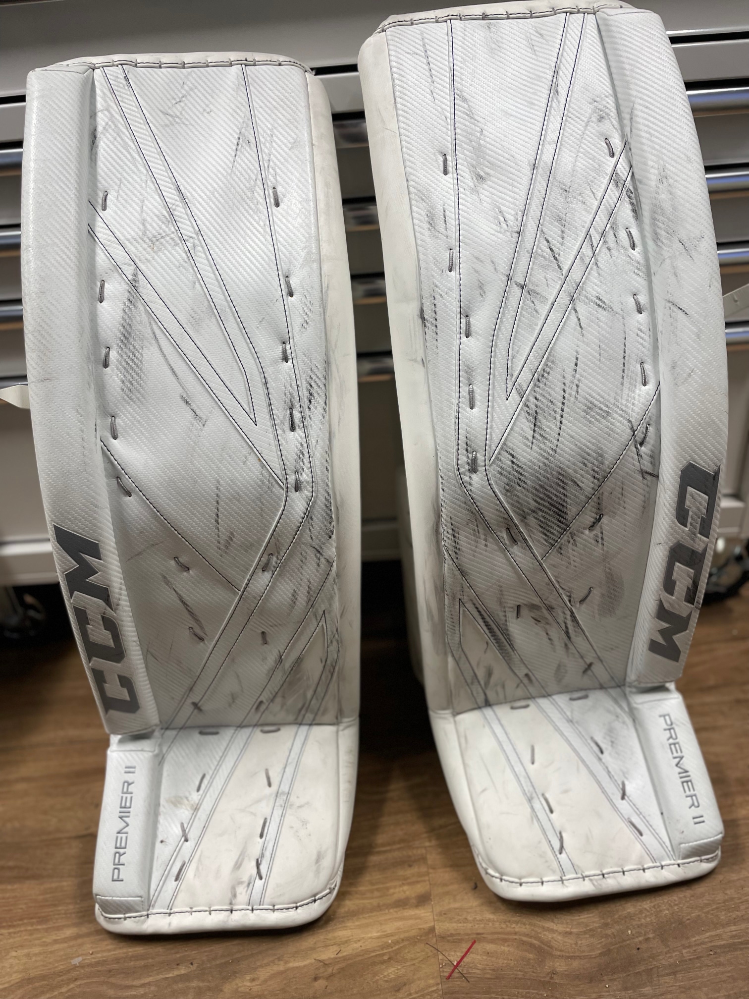 35" CCM Pro Stock Premier II Pro Goalie Leg Pads | SidelineSwap